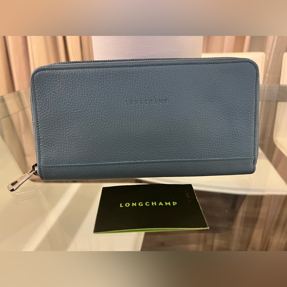 Longchamp Pebble Leather Zip Around Wallet - Gem